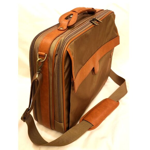 Hartmann | Bags | Hartmann Shouldercrossbody Laptopbusiness Bag ...